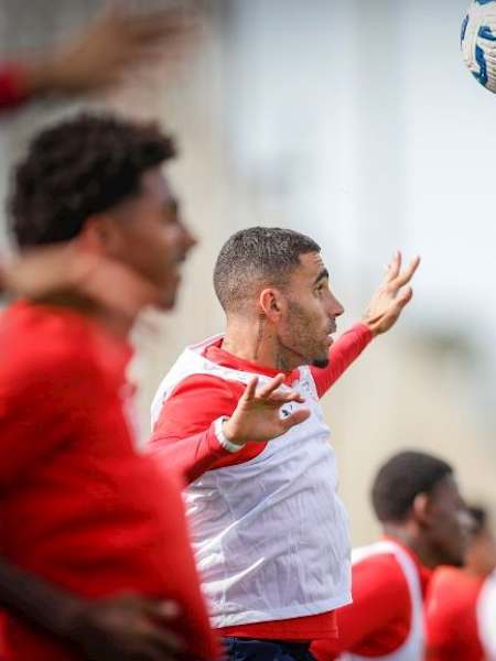 Bola de futebol de campo: saiba tudo sobre ela!